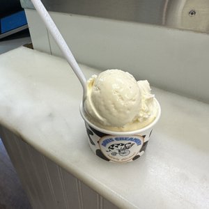 DAVIS CREAMERY - 325 Photos & 342 Reviews - 113 E St, Davis, California ...