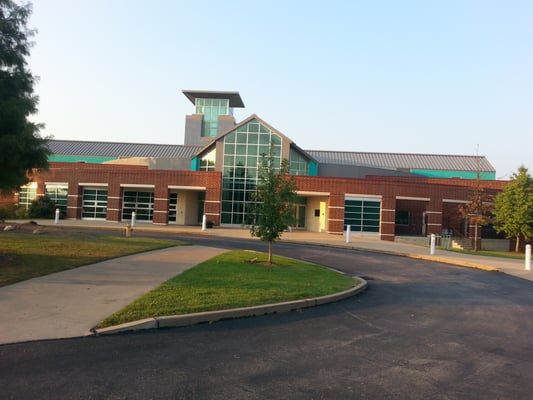 RIVERCHASE RECREATION CENTER - 17 Reviews - Swimming Pools - 990 Horan ...