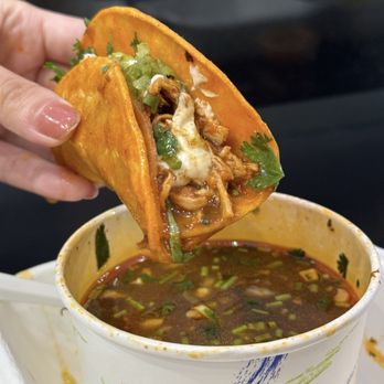 BIRRIA LES - Updated May 2025 - 143 Photos & 79 Reviews - 34 St Marks ...