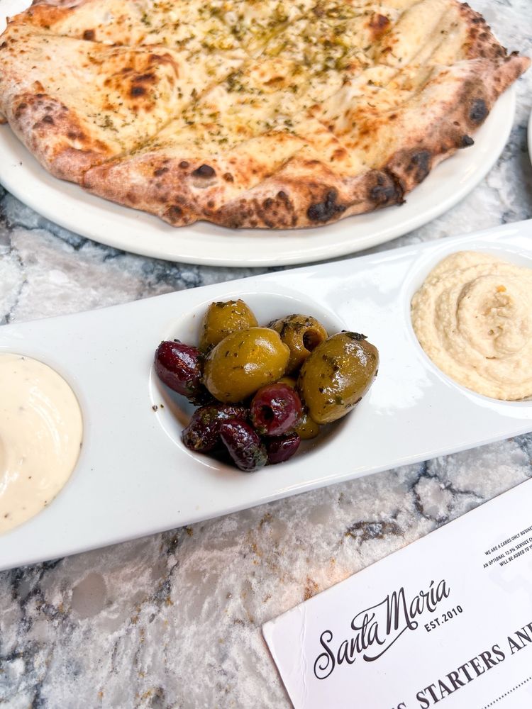 SANTA MARIA PIZZERIA - Updated December 2024 - 44 Photos & 99 Reviews ...