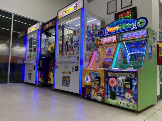 INTL’ DISCOUNT MALL ARCADE - Updated December 2024 - 4140 Jonesboro Rd ...