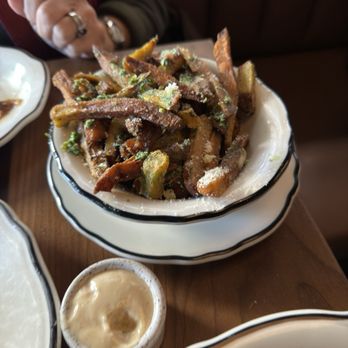 JOE BEEF - Updated June 2025 - 2276 Photos & 854 Reviews - 2491 Rue ...