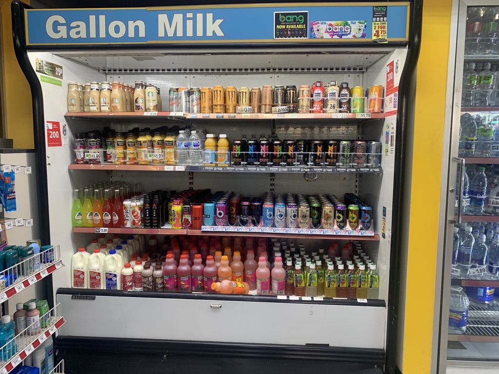 HOP-IN - Updated August 2024 - 1003 Union Ave, Memphis, Tennessee ...