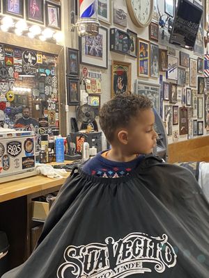STAY GOLD BARBER SHOP - Updated January 2026 - 50 Photos & 128 Reviews ...