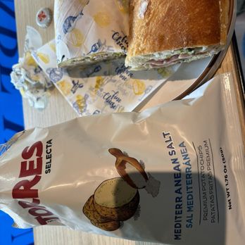 CHÈVRE - Updated December 2025 - 121 Photos & 52 Reviews - 1295 Coral ...