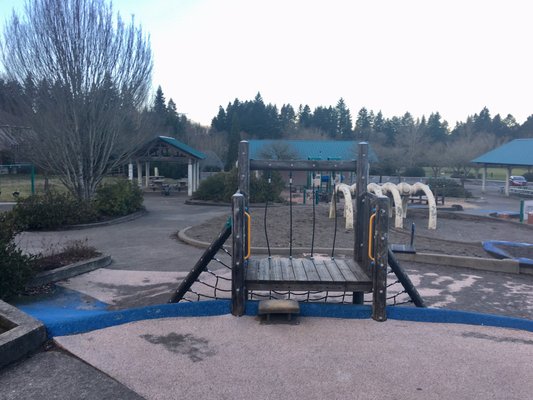 IBACH PARK - Updated December 2025 - 16 Photos - 10455 SW Ibach St ...