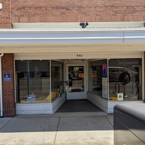 SALEM PUBLIC LIBRARY - Updated 05/2025 - 48 Photos & 22 Reviews - 585 ...