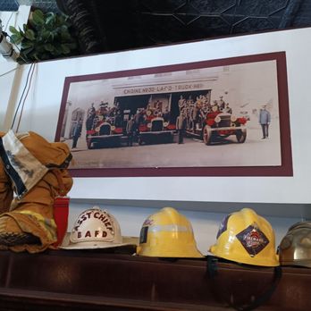 ENGINE CO NO 28 - Updated December 2025 - 694 Photos & 940 Reviews ...