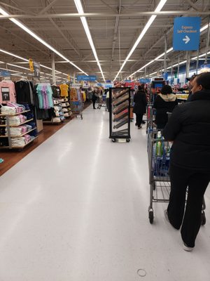 WALMART SUPERCENTER - 84 Photos & 351 Reviews - 743 Rainier Ave S ...