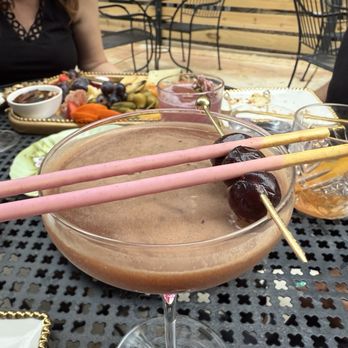 FLOWER ON FREEMAN - Updated December 2025 - 108 Photos & 21 Reviews ...