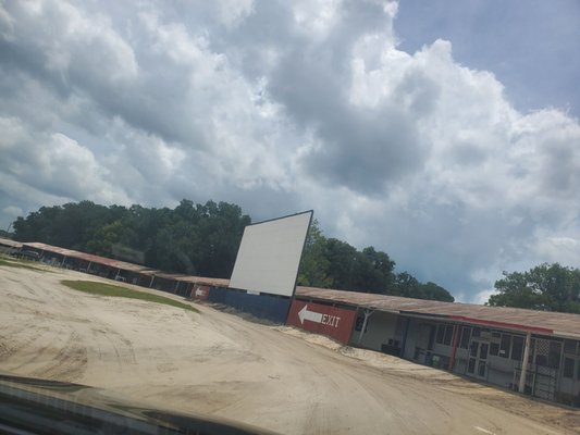 OCALA DRIVE-IN - Updated June 2025 - 77 Photos & 61 Reviews - 4850 S ...