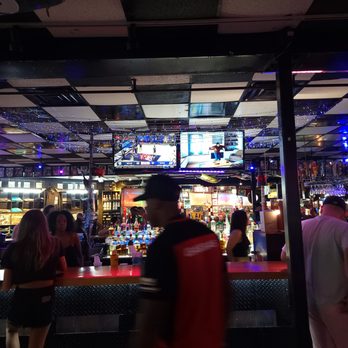 CRUISIN CAFE - Updated December 2025 - 154 Photos & 206 Reviews - 2 S ...