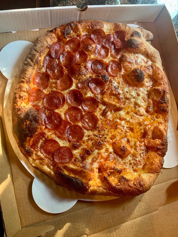 PINEWOOD PUB - Updated March 2025 - 26 Photos & 38 Reviews - 16 Terry ...