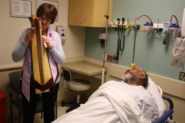 ST JOSEPH’S UNIVERSITY MEDICAL CENTER - Updated December 2025 - 31 ...