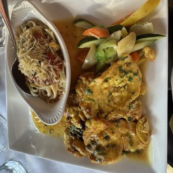 LILLIES RESTAURANT & BAR - Updated October 2025 - 731 Photos & 349 ...