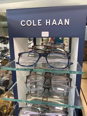 LENS FACTORY OPTOMETRY - Updated October 2025 - 10 Photos - 922 E ...