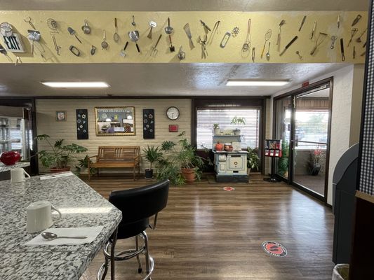 APPLETREE RESTAURANT & LOUNGE - Updated May 2026 - 20 Photos & 53 ...