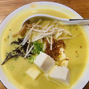 KIRAKU SUSHI & RAMEN - 484 Photos & 213 Reviews - 1985 Mendocino Ave ...