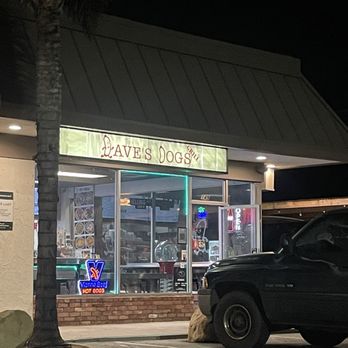 DAVE’S DOGS GRILL - Updated December 2024 - 450 Photos & 475 Reviews ...