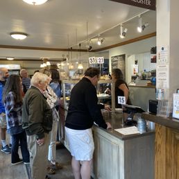 STOWE BEE BAKERY & CAFE - Updated June 2025 - 189 Photos & 228 Reviews ...