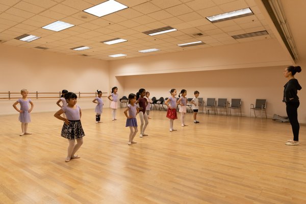 PENINSULA BALLET THEATRE - Updated August 2024 - 28 Photos & 35 Reviews ...