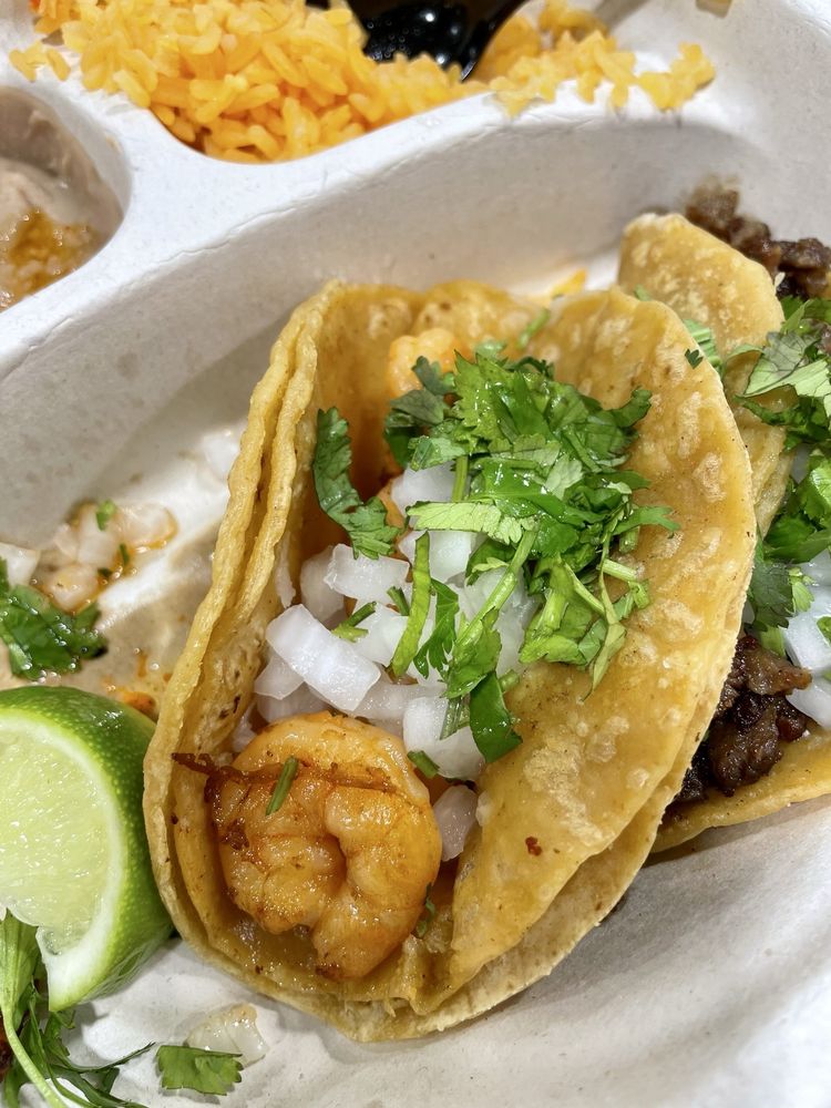 TACO PROS - Updated September 2025 - 11 Photos - 14010 W Rockland Rd ...