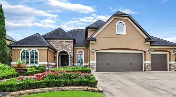 THERESA RIDDLE - REAL ESTATE - Updated October 2025 - 45 Photos - 2605 ...