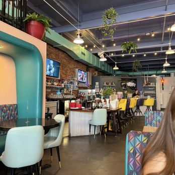 NOBLE WAVE - Updated November 2024 - 271 Photos & 307 Reviews - 189 ...