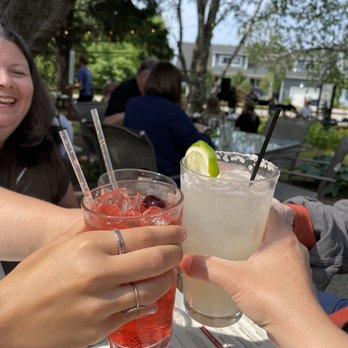 LITTLE TRAVERSE INN - Updated January 2026 - 56 Photos & 103 Reviews ...