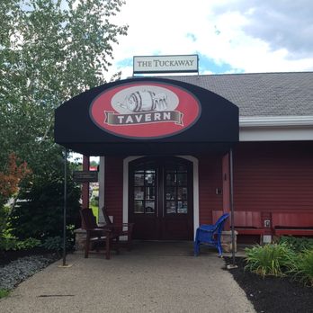 THE TUCKAWAY TAVERN & BUTCHERY - Updated April 2024 - 783 Photos & 1078 ...