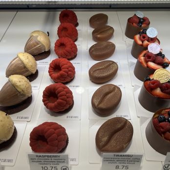 D’CARAMEL PATISSERIE - Updated May 2025 - 217 Photos & 74 Reviews ...