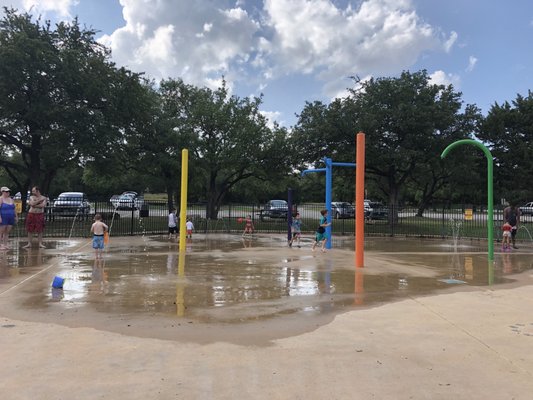 BRUSHY CREEK SPLASH PAD - Brushy Creek Regional Trl, Cedar Park, Texas ...
