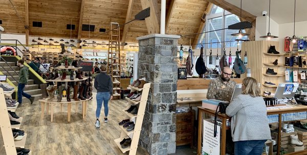 THE HEEL SHOE FITTERS - Updated November 2025 - 24 Photos & 41 Reviews ...