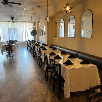 PARKWAY BISTRO - Updated August 2024 - 197 Photos & 98 Reviews - 2126 ...