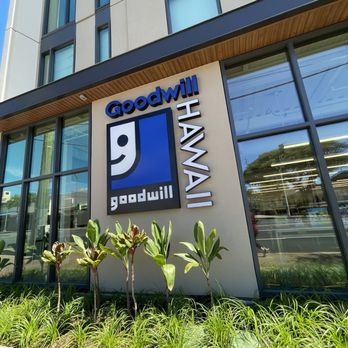 GOODWILL STORE AND DONATION CENTER - Updated August 2025 - 48 Photos ...