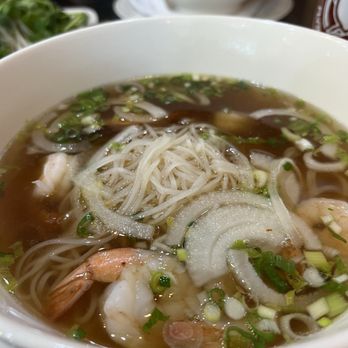 SAWADDEE KA THAI CUISINE AND PHO - Updated October 2025 - 231 Photos ...