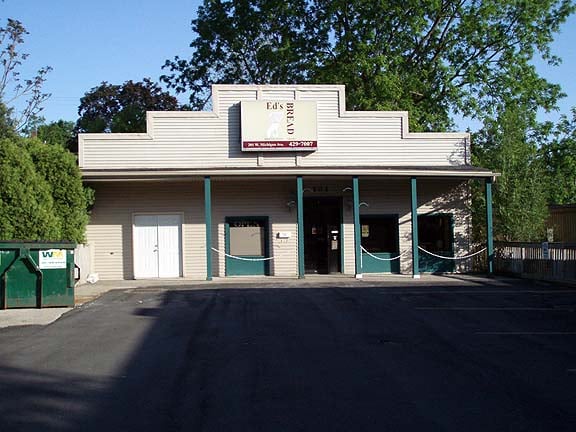 ED’S BREAD - Updated December 2025 - 201 W Michigan Ave, Saline ...