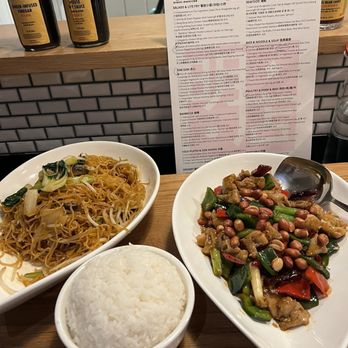CHINA LIVE - Updated July 2024 - 5396 Photos & 1820 Reviews - 644 ...