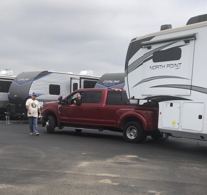 UNITED RV CENTER - Updated December 2025 - 42 Photos & 83 Reviews ...