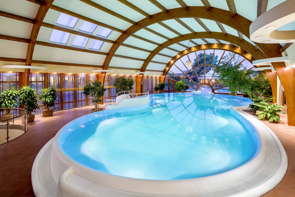 MERIDIAN SPA & FITNESS - 26 Photos & 52 Reviews - Wandsbeker Zollstr ...