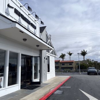 NIKE TRAINING STUDIO - NEWPORT - Updated July 2025 - 20 Photos & 11 ...