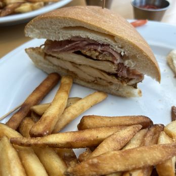 GUSTO WOODFIRED PIZZA - Updated December 2025 - 86 Photos & 55 Reviews ...