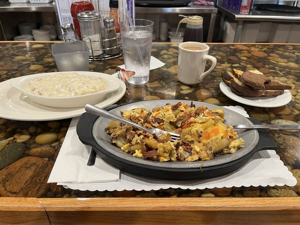 FIREKEEPERS RESTAURANT - Updated December 2025 - 62 Photos & 71 Reviews ...