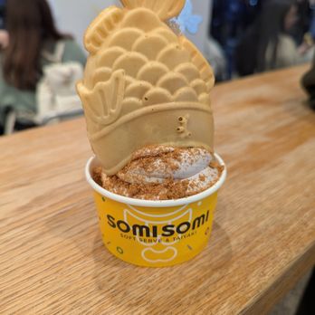 SOMISOMI - Updated May 2025 - 1006 Photos & 554 Reviews - 332 E 2nd St ...