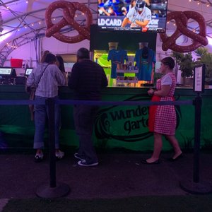 WUNDER GARTEN AT NOMA - 334 Photos & 236 Reviews - 1101 First St NE ...