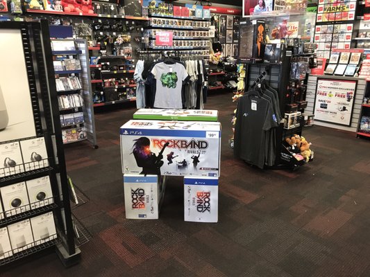 GAMESTOP - Updated January 2026 - 17 Photos & 20 Reviews - 5060 Boulder ...