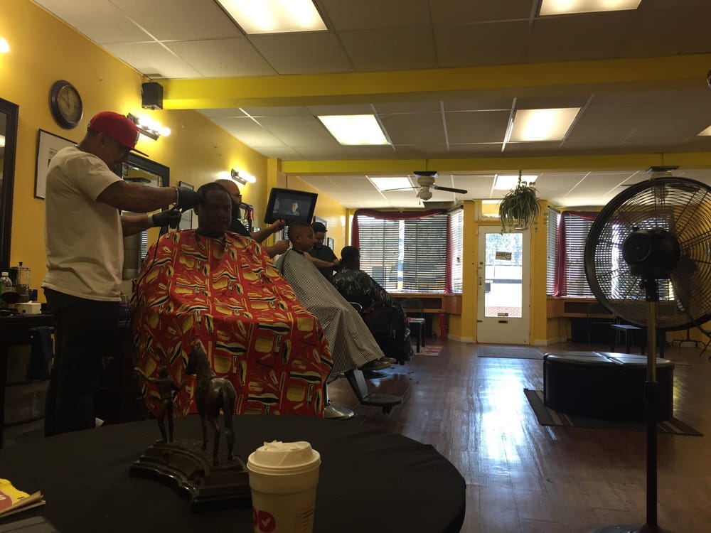 CRENSHAW’S BARBERSHOP - Updated July 2025 - 5 W Market St, Wilmington ...