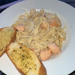 RIVERSHORE BAR & GRILL - Updated October 2025 - 201 Photos & 321 ...