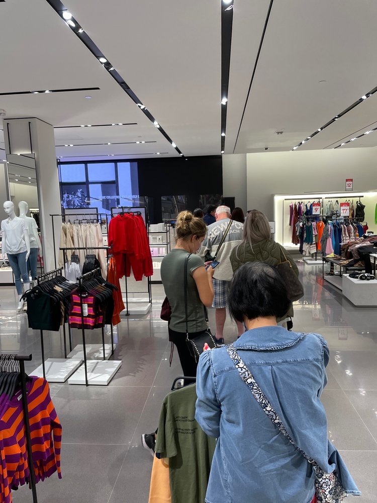 ZARA - Updated December 2025 - 89 Reviews - 2525 El Camino Real ...