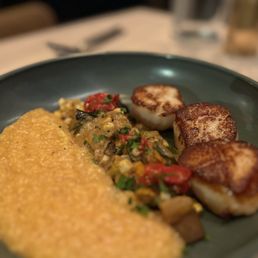 GREYWIND - Updated December 2025 - 254 Photos & 90 Reviews - 451 10th ...